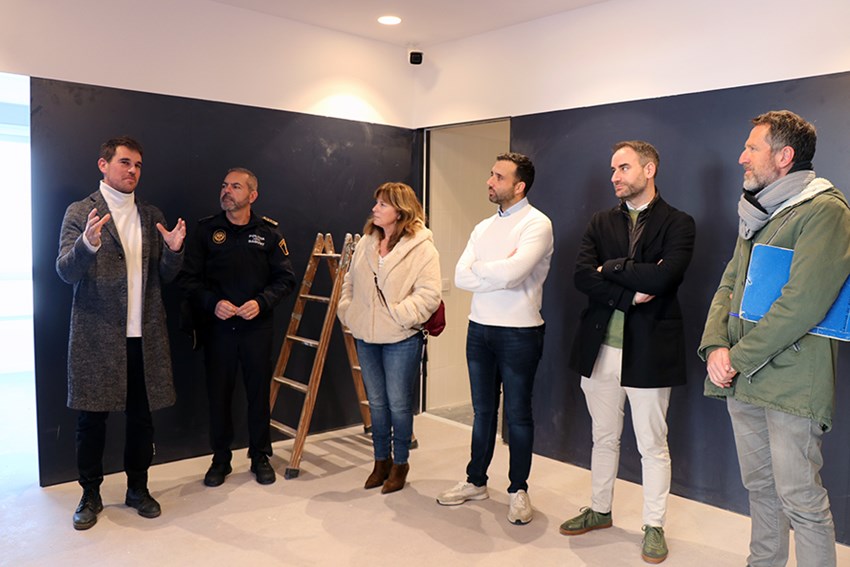 Termina la reforma integral de la central de Policía Local de Sagunto ...